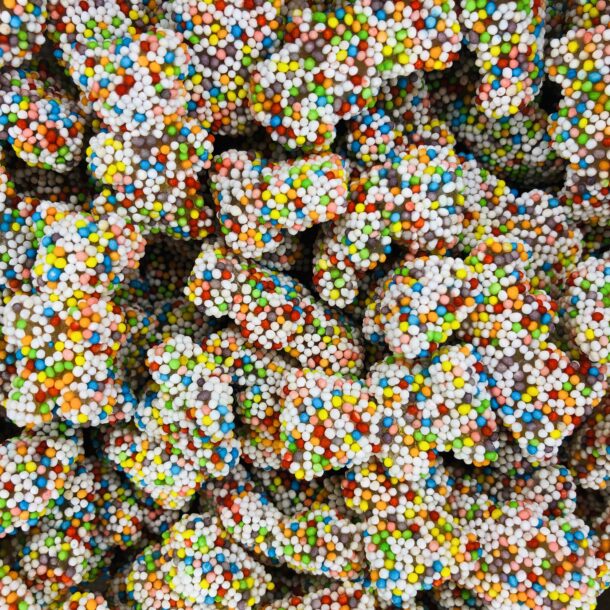 1/2 lb Crunchy Gummi Bears – NaperNuts & Sweets